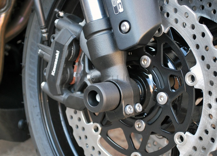 CRAZY IRON Slider set for front axle KAWASAKI Z900 - Motorcycle Parts ...